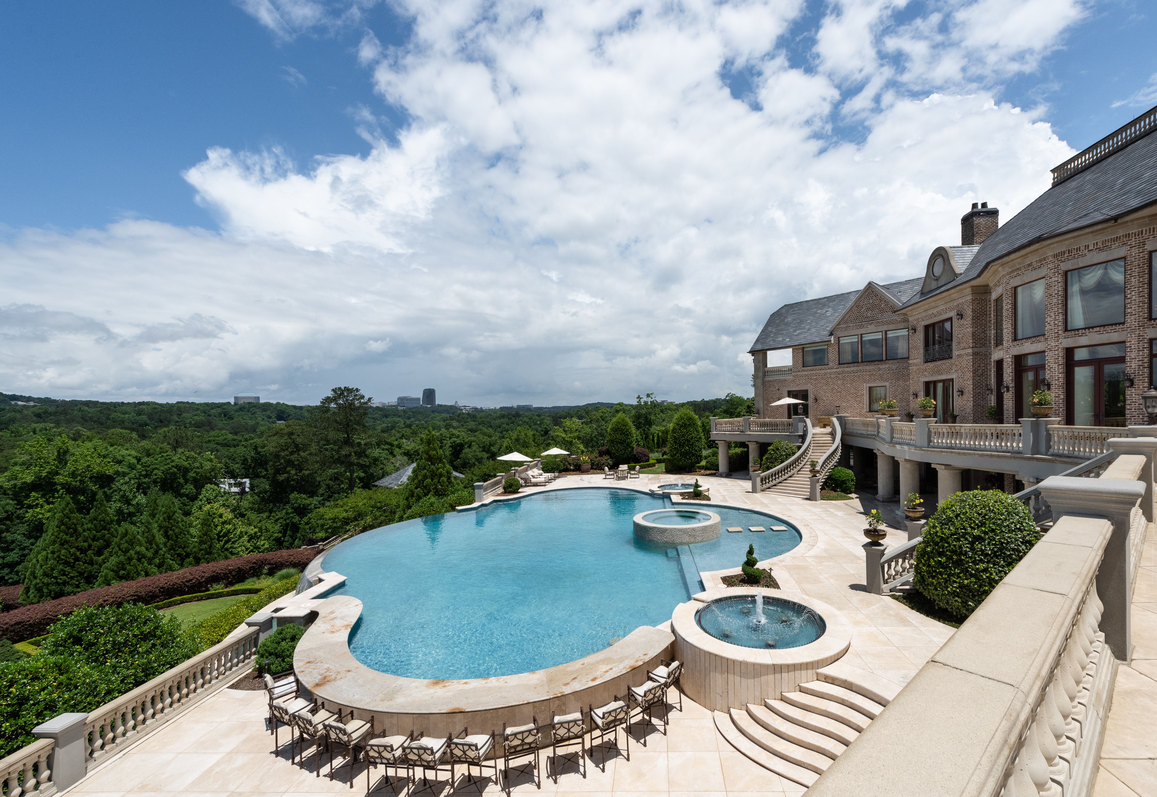 Tyler Perry mansion fetches $15M in record deal